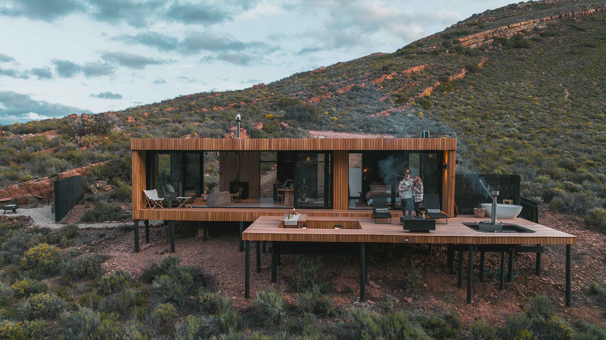 Fired Pit Cabins – Donkey Long Tong